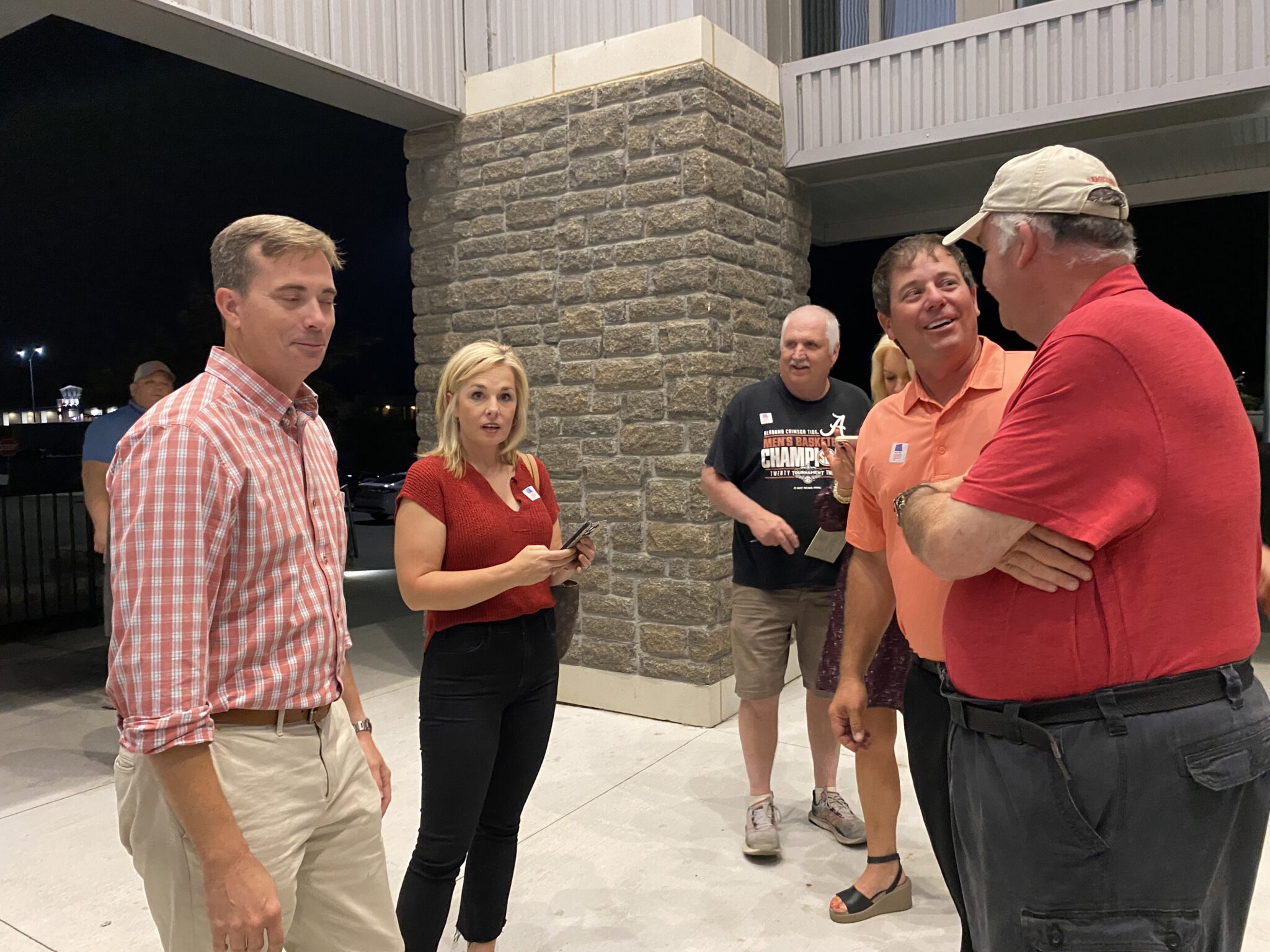 BOAZ RUNOFFS: Walker returned to mayor’s seat; Bates, Hales win council ...